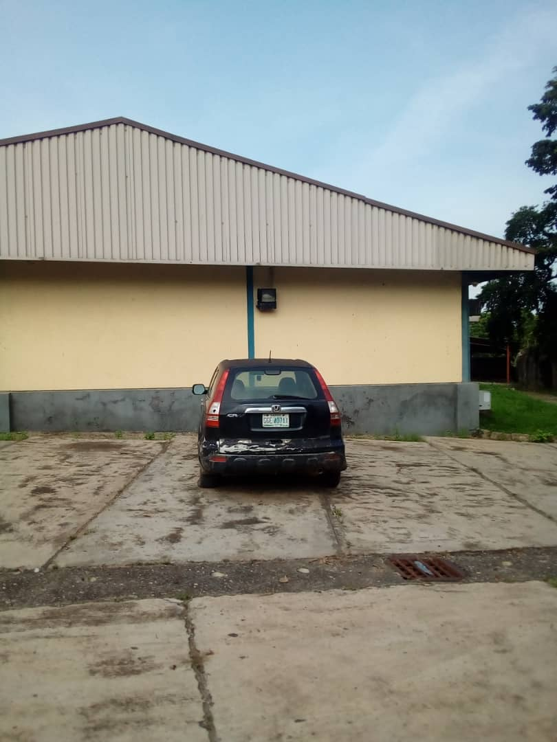2 BAY WAREHOUSE/OFFICE SPACE FOR RENT AT OREGUN - Castles Lifestyle
